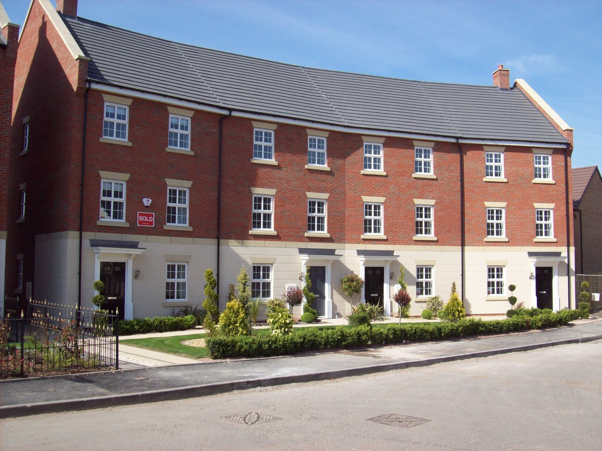 Worcestershire Red Multi Brick - Outhaus